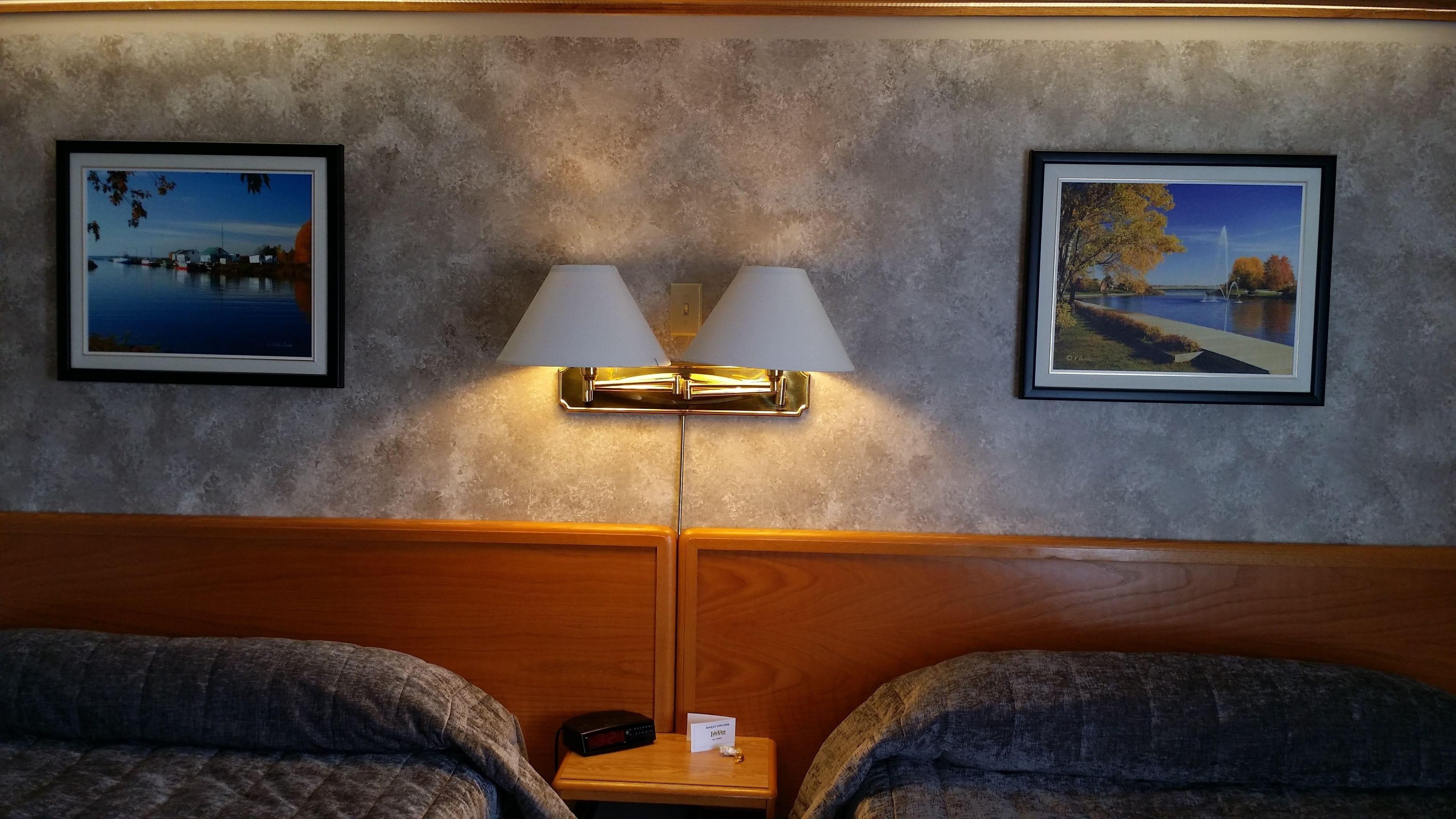 LAKEVIEW INN | ⋆⋆ | BLIND RIVER, CANADA | SEASON DEALS FROM $81